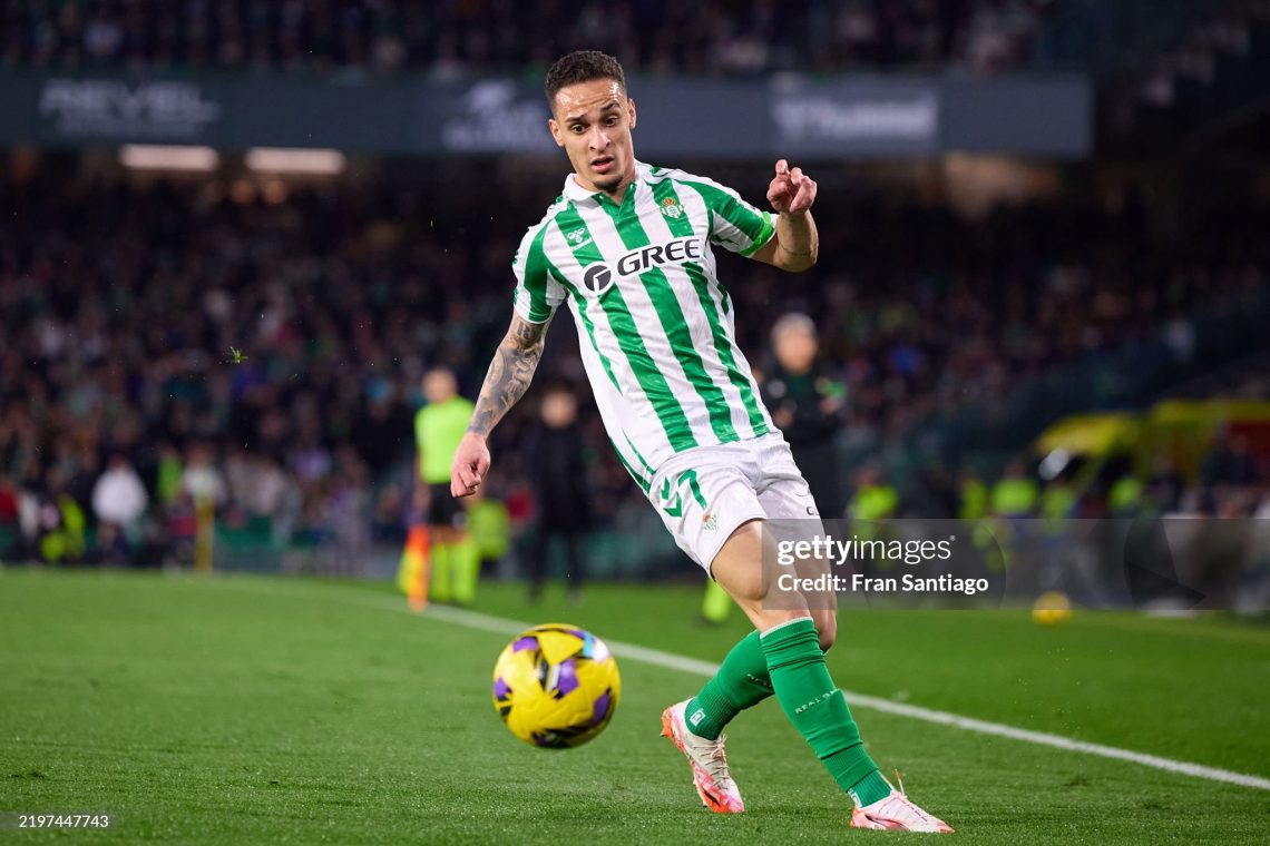 Man United flop Antony wins second straight Man of the Match Award in ...