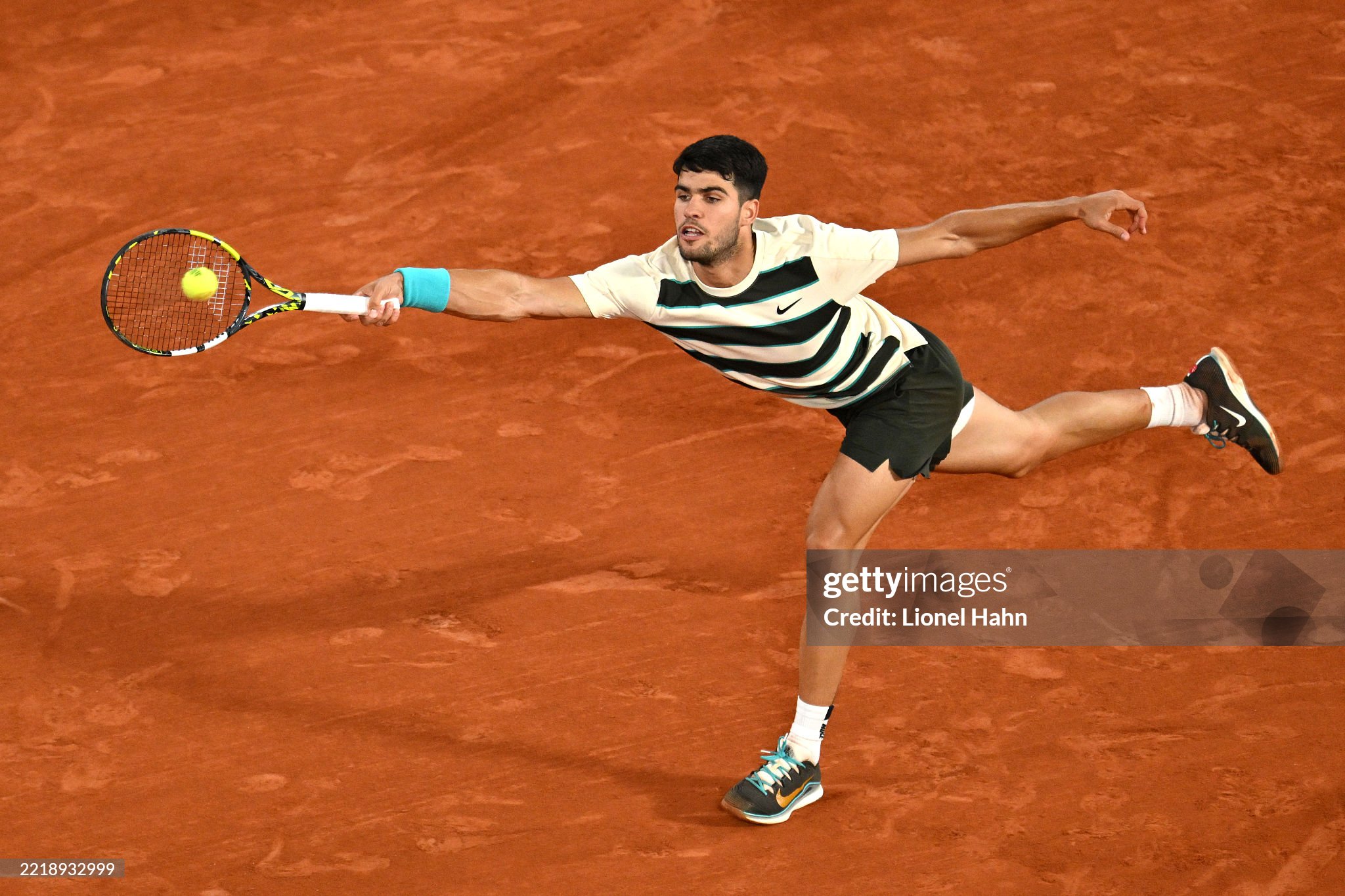 2025 French Open Semis: Carlos Alcaraz into Final as Lorenzo Musetti retires injured - Citi ...