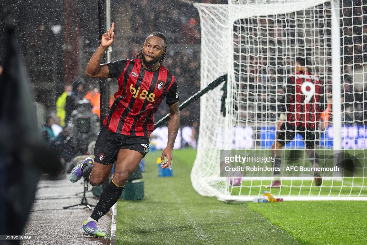 Man City step up interest in Antoine Semenyo- Reports - Citi Sports Online